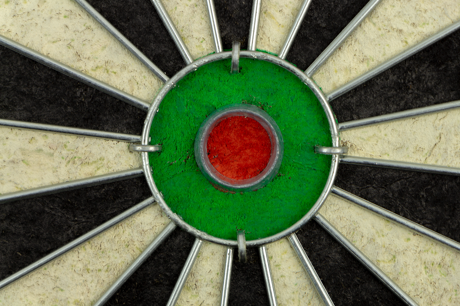 China B grade sisal dart board bristle dartboard DG51004 ...